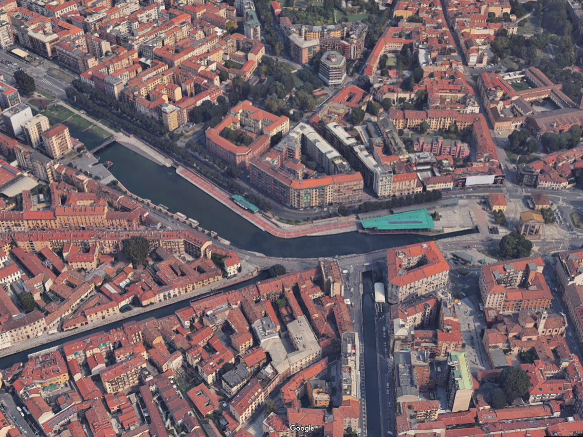 Milano | Darsena - 4 anni dopo... turisti, abbandono e sciatteria ...