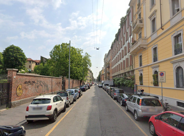 Milano | Monforte Acquabella - Vie belle in città: Via Goldoni - Urbanfile