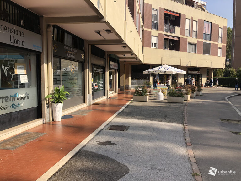 Milano | Baggio - Il Quartiere degli Olmi - Urbanfile