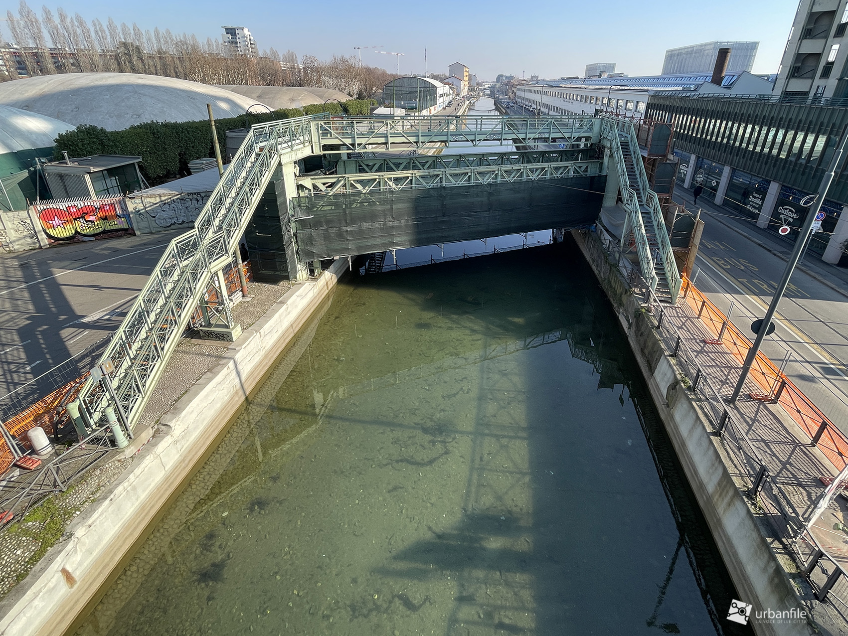 Milano | San Cristoforo – Il ponte mobile della Richard Ginori in ...