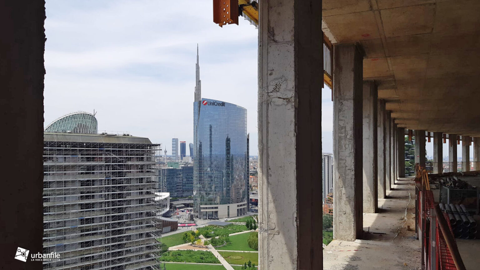 Milano | Porta Nuova – Cantiere Gioia 20 i Portali: giugno 2024 issata ...