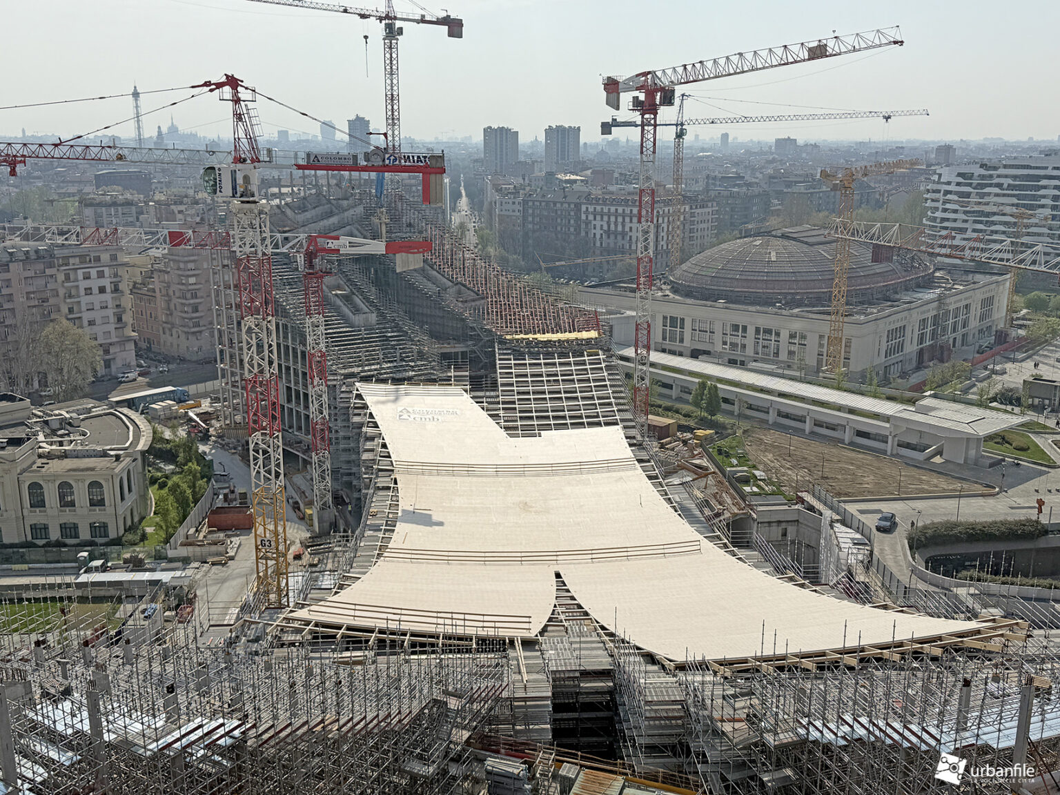 Milano | Fiera Tre Torri – CityLife cantiere CityWave: raggiunto il ...